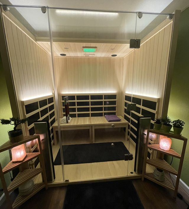 Halo Salt Cave & Spa | Kingston, TN