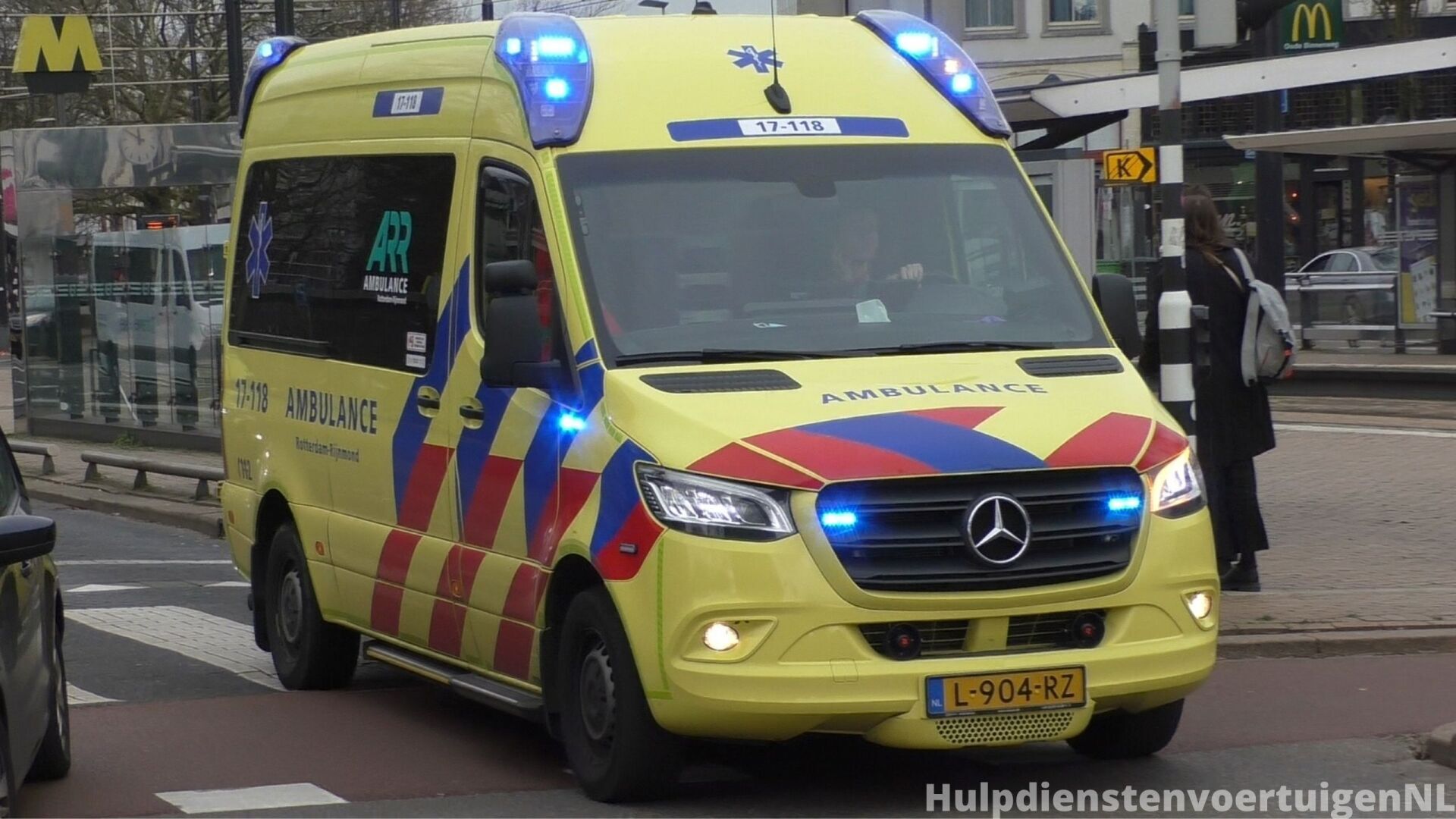 Ambulances Regio 17 Rotterdam-Rijnmond