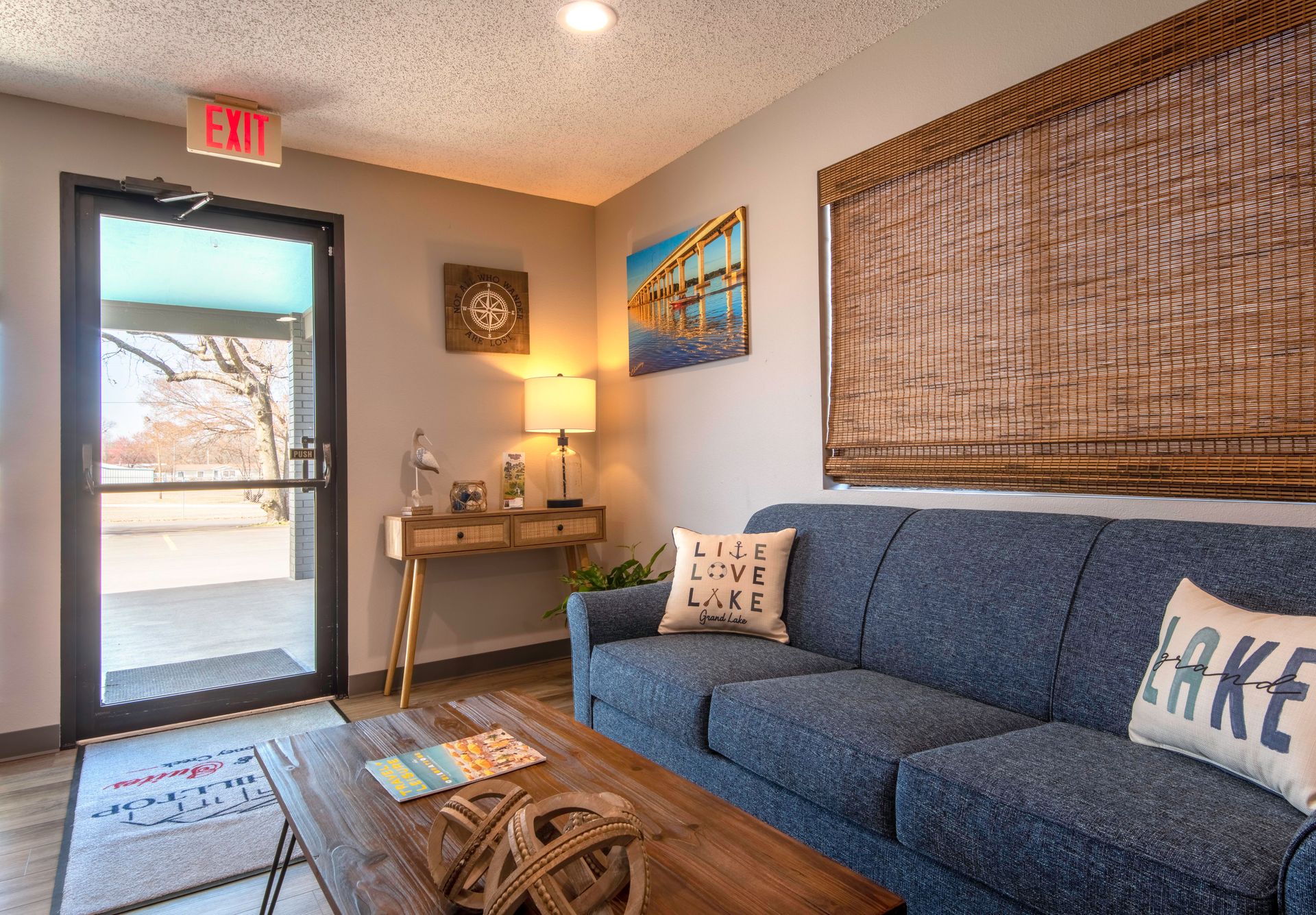 About Us | Hilltop Inn & Suites - Your Comfortable Stay in Grove, OK