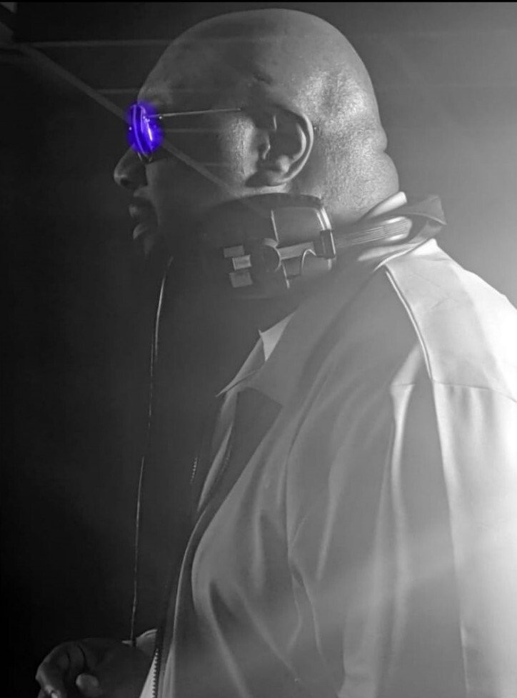 Chris Ballin - Artist, Singer, Songwriter, Musician