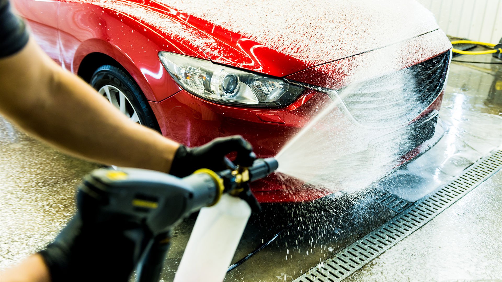 Impact of Full Detailing on Car Performance and Longevity