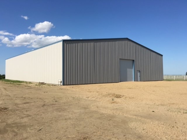Straight Wall Steel Building Construction & Design