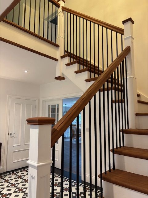 Cut String Staircases UK | Bespoke Cut String Staircases UK