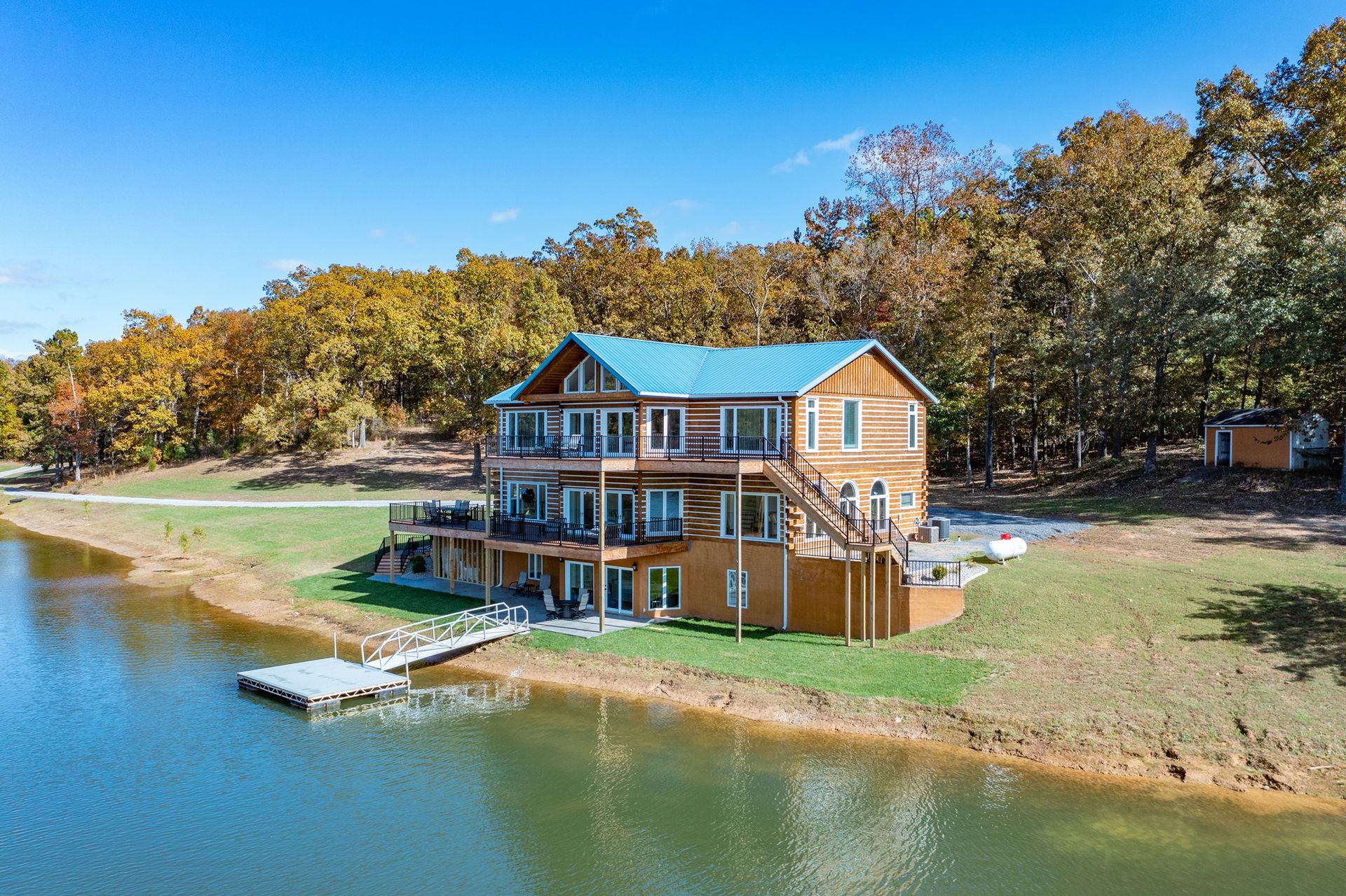 Blue Ridge Lodge | The Property | Vacation Rental