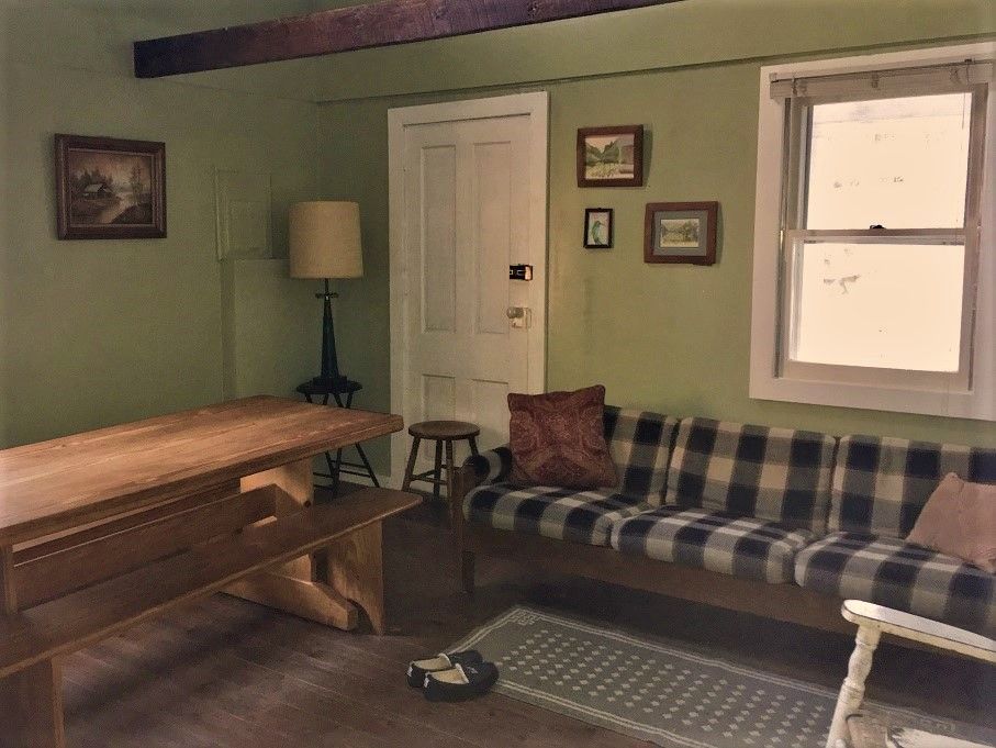 Little Orleans Cabin