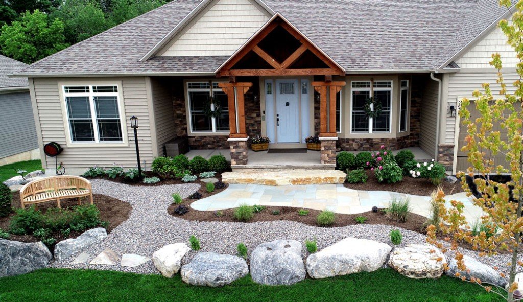 How hardscapes and softscapes combine to create landscape designs