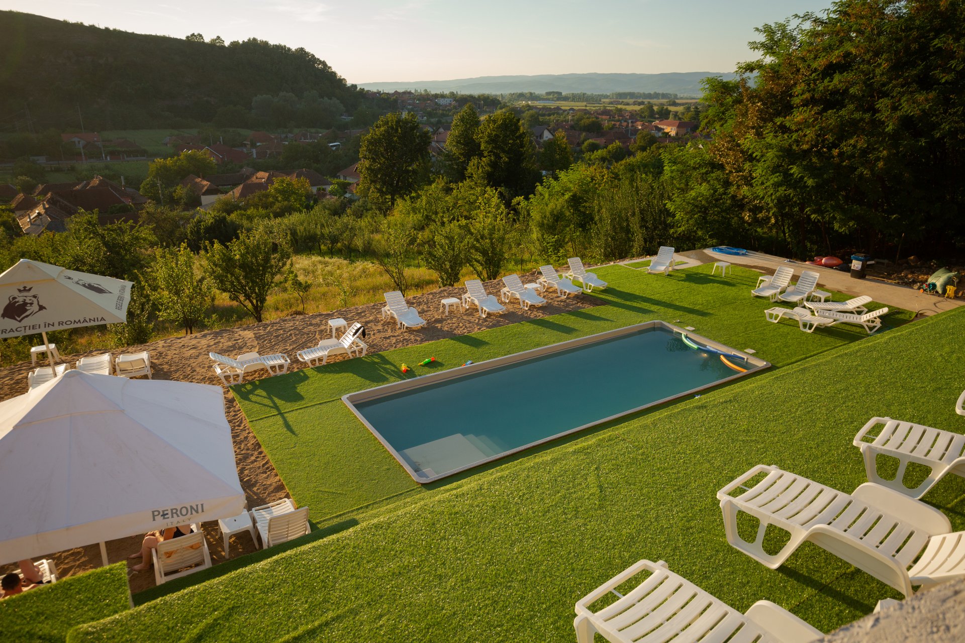 Despre La Grotta Resort - Vadu Crisului