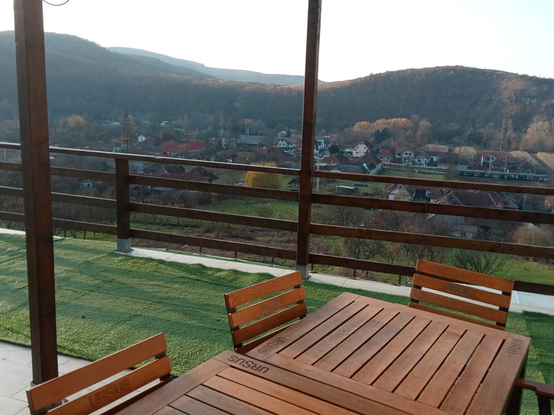 Vilele La Grotta Resort - Vadu Crisului