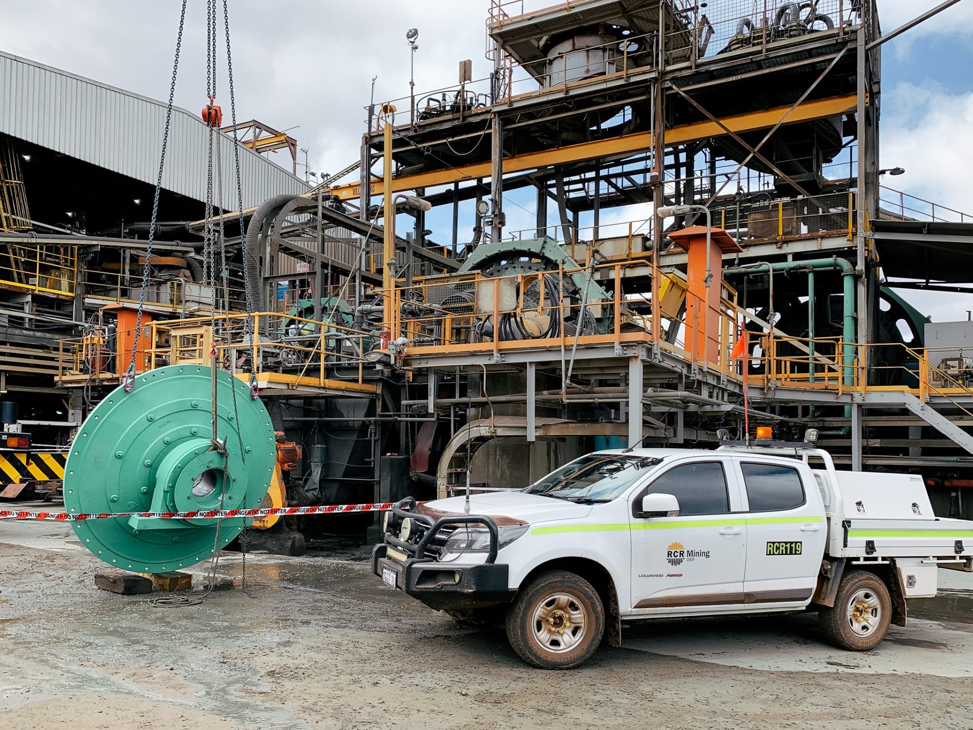 Mining Spray | Mill Trunnion | Metal Spray Coating