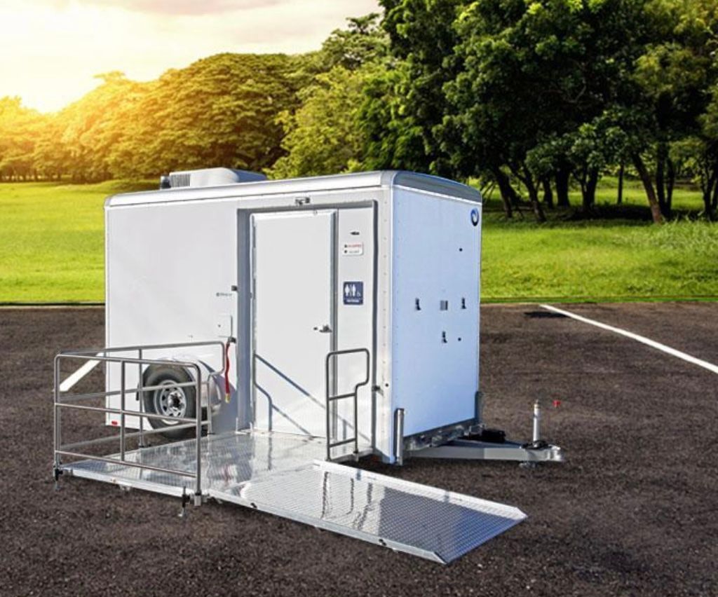 Enhance Your VIP Party with Elite Portable Restrooms