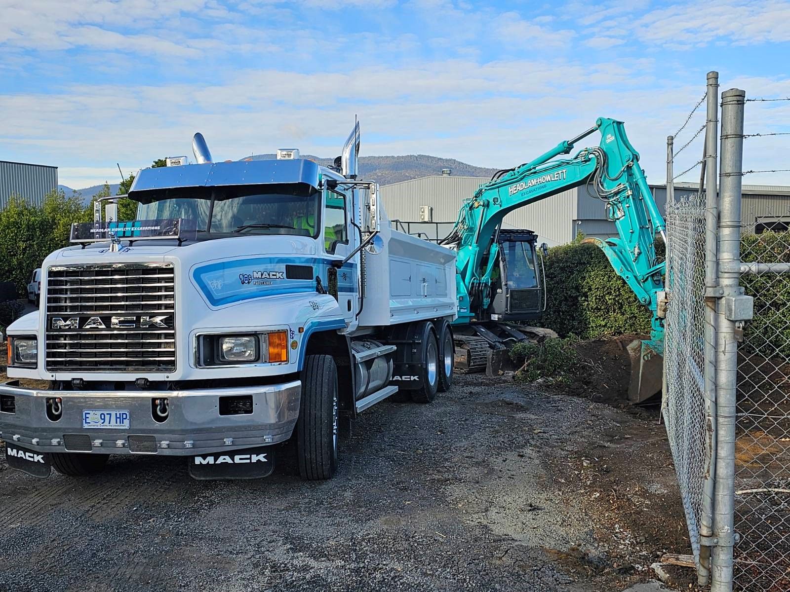 Excavation Gallery Richmond & Hobart TAS - Headlam Howlett Excavations ...