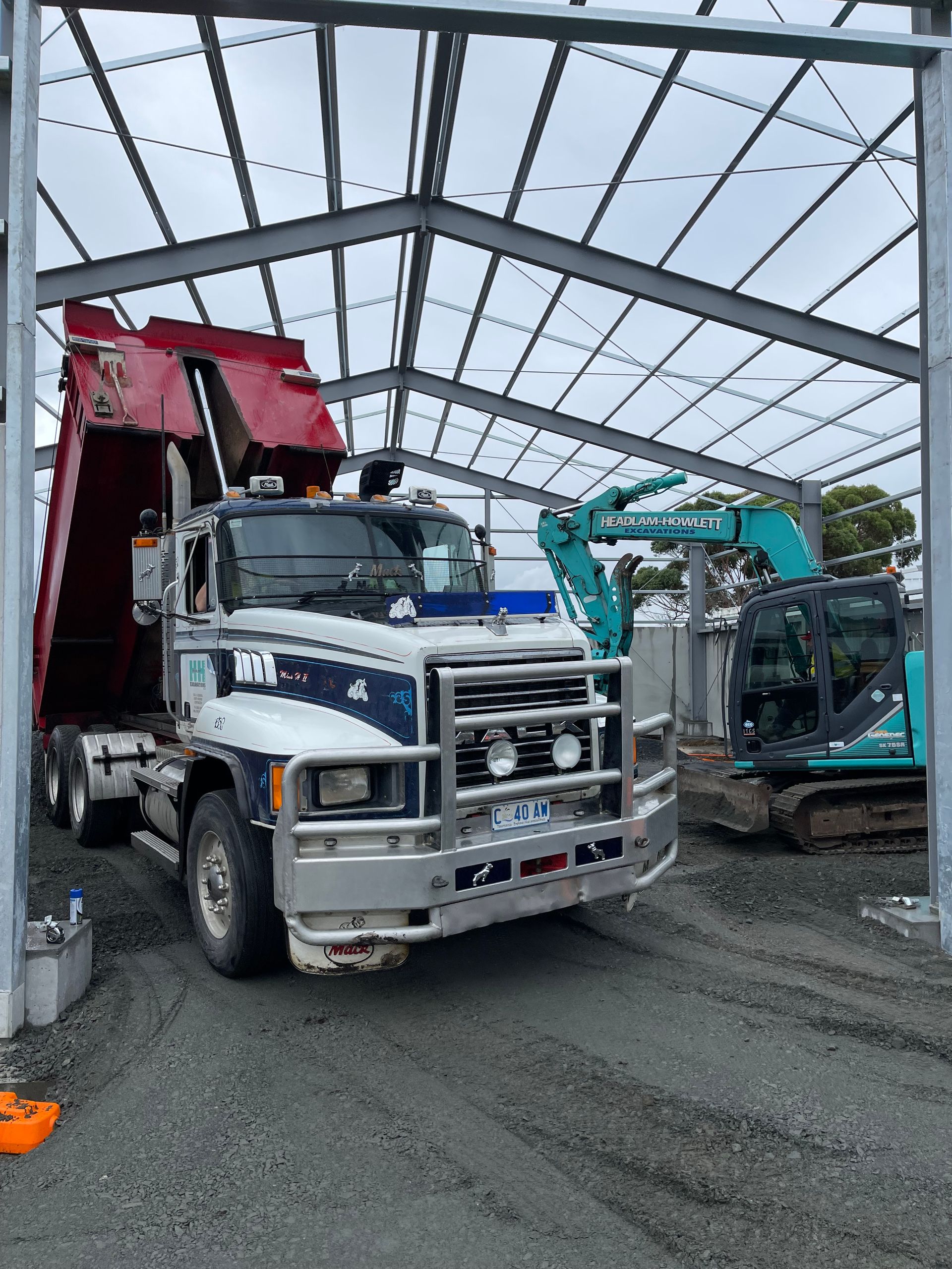 Excavation Gallery Richmond & Hobart TAS - Headlam Howlett Excavations ...