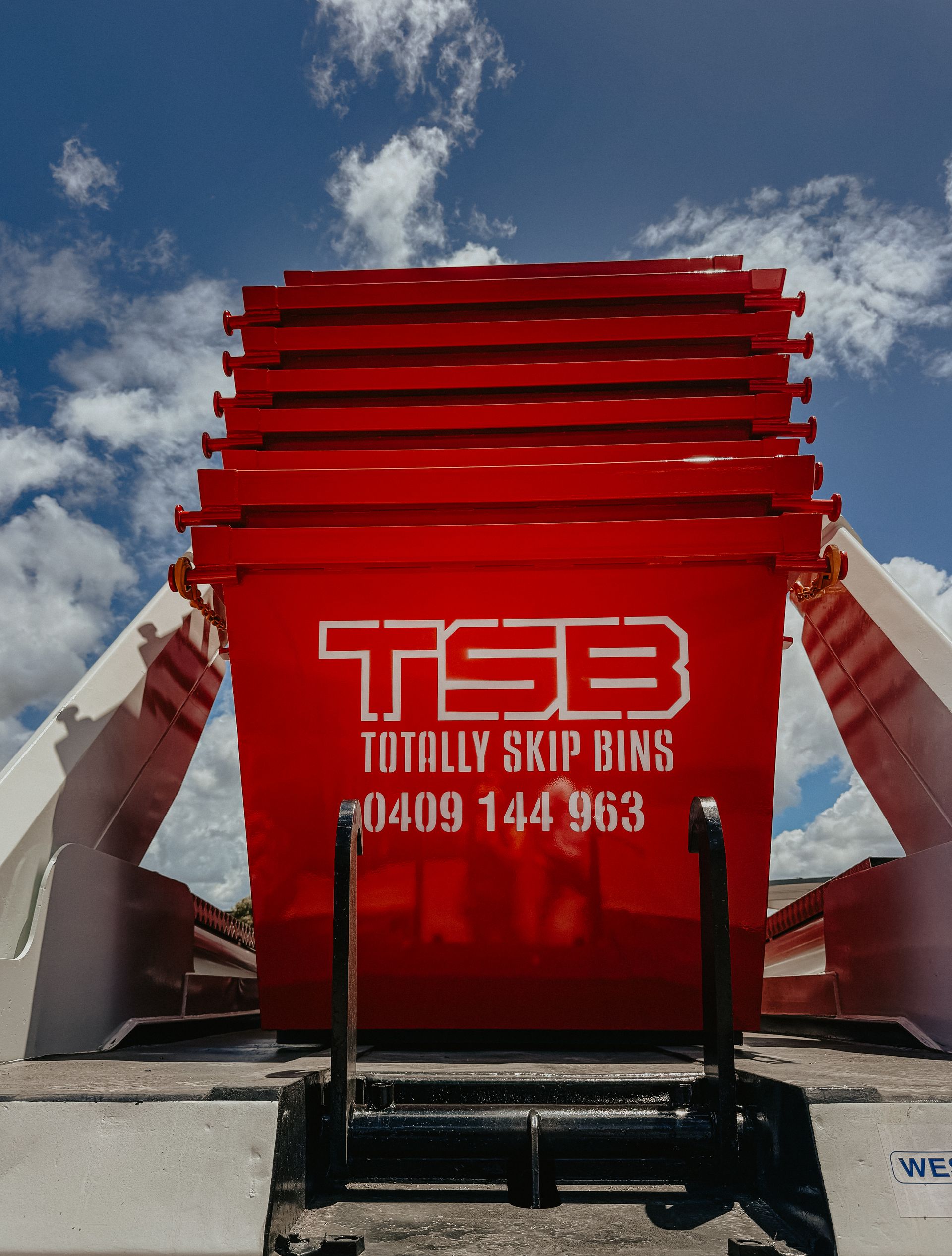 Skip Hire in the Scenic Rim | Totally Skip Bins