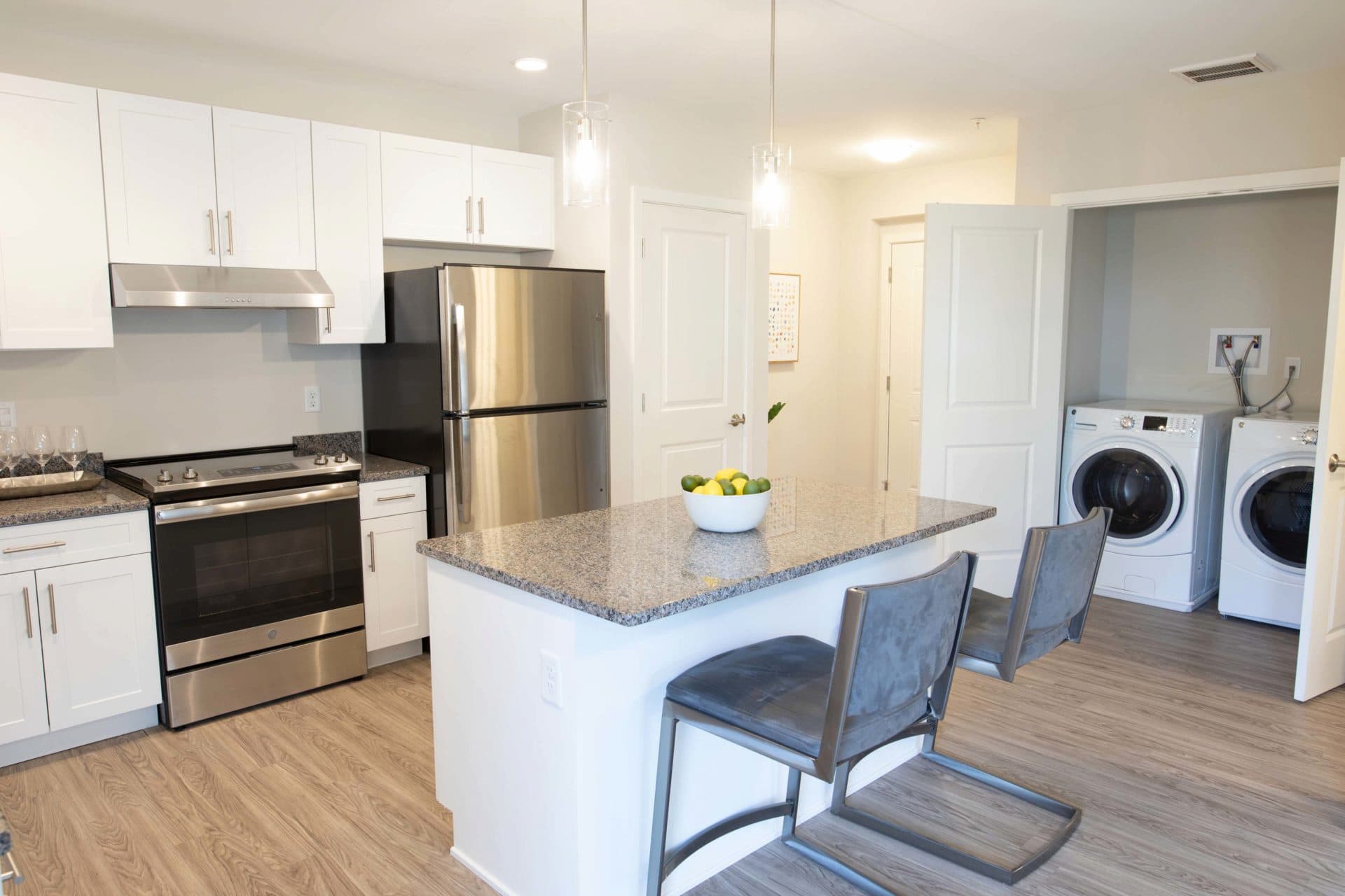 Home- TRAIL RUN VERNON, CT LUXURY APARTMENTS