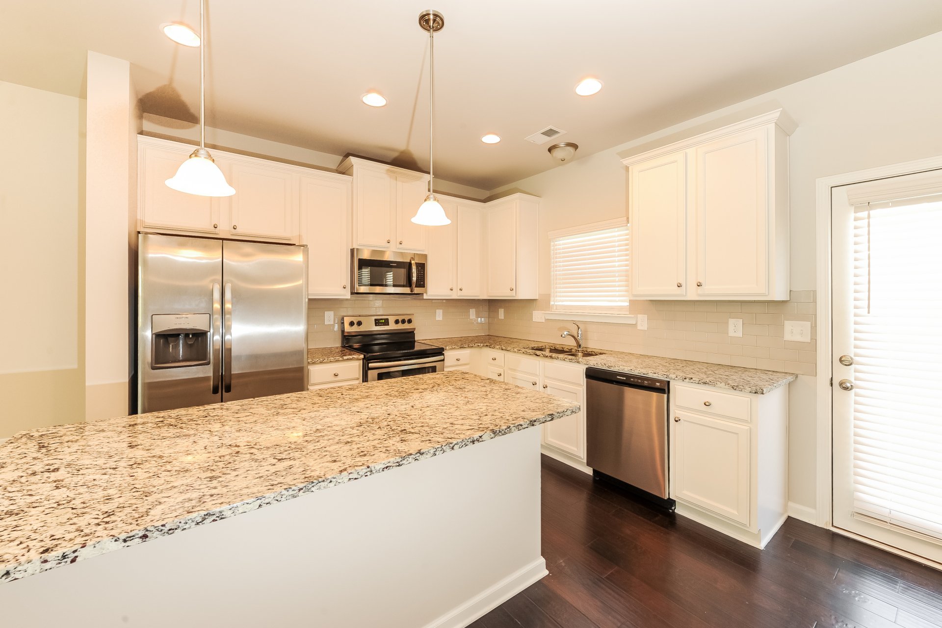 Atlanta Based 33 Realty Management, LLC