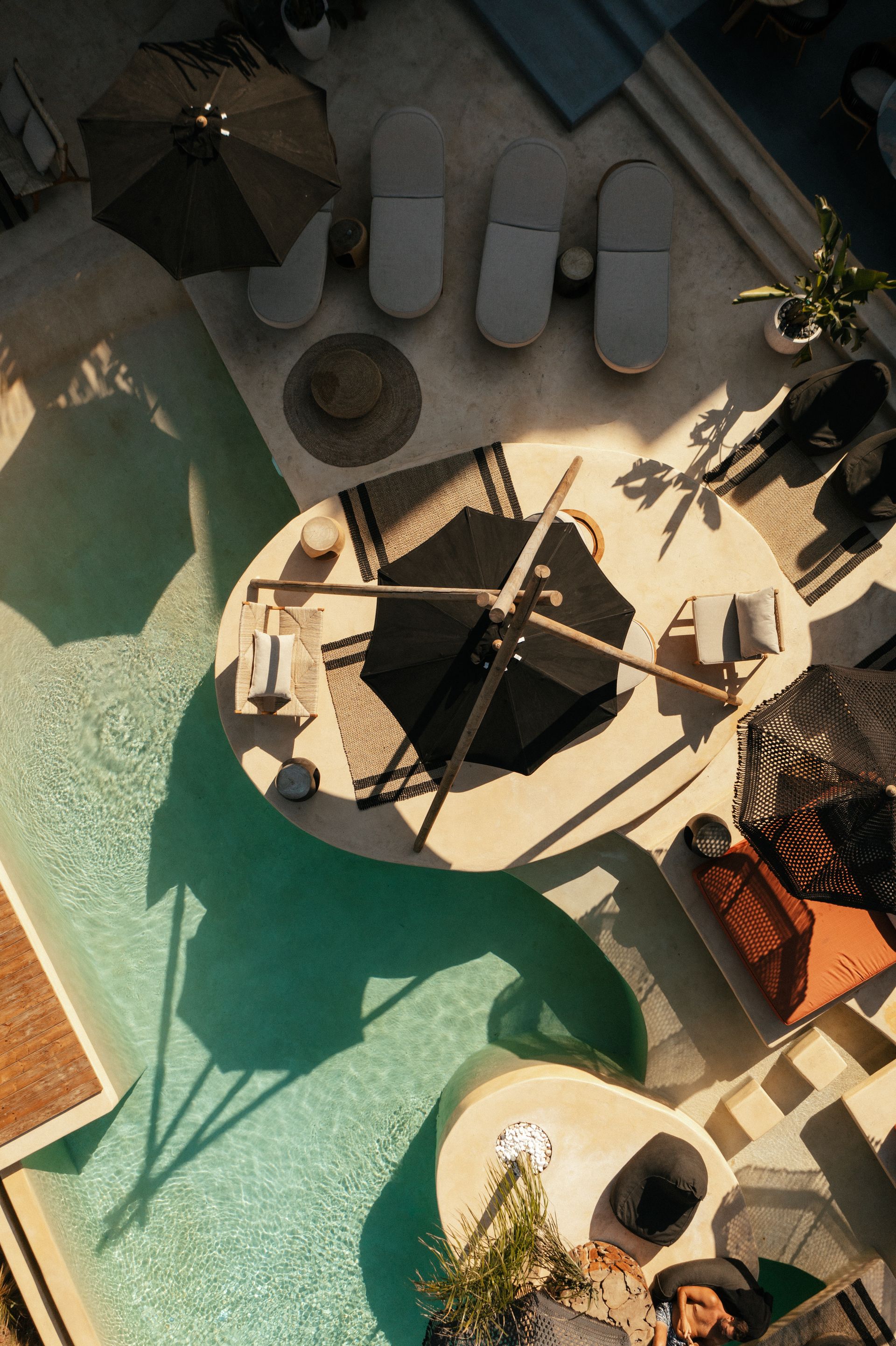 Luxury Resort | Divino Resorts | Greece | Santorini