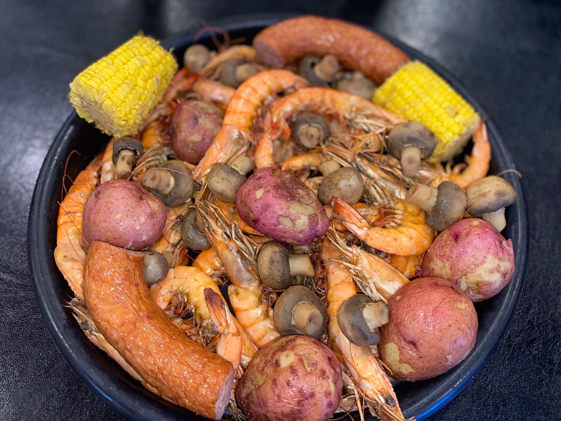 See Our Dishes & Atmosphere - Kenner, LA - Smitty’s Seafood