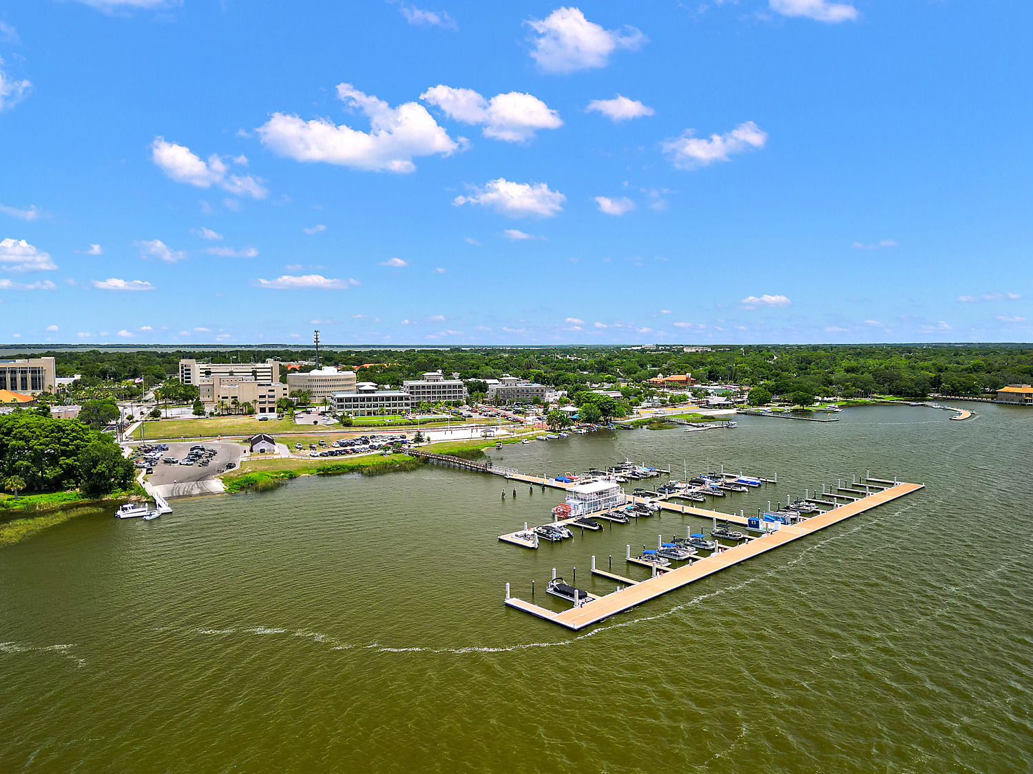 Lake Dora Boat Rentals | Discover Our Boat Rentals in Lake Dora