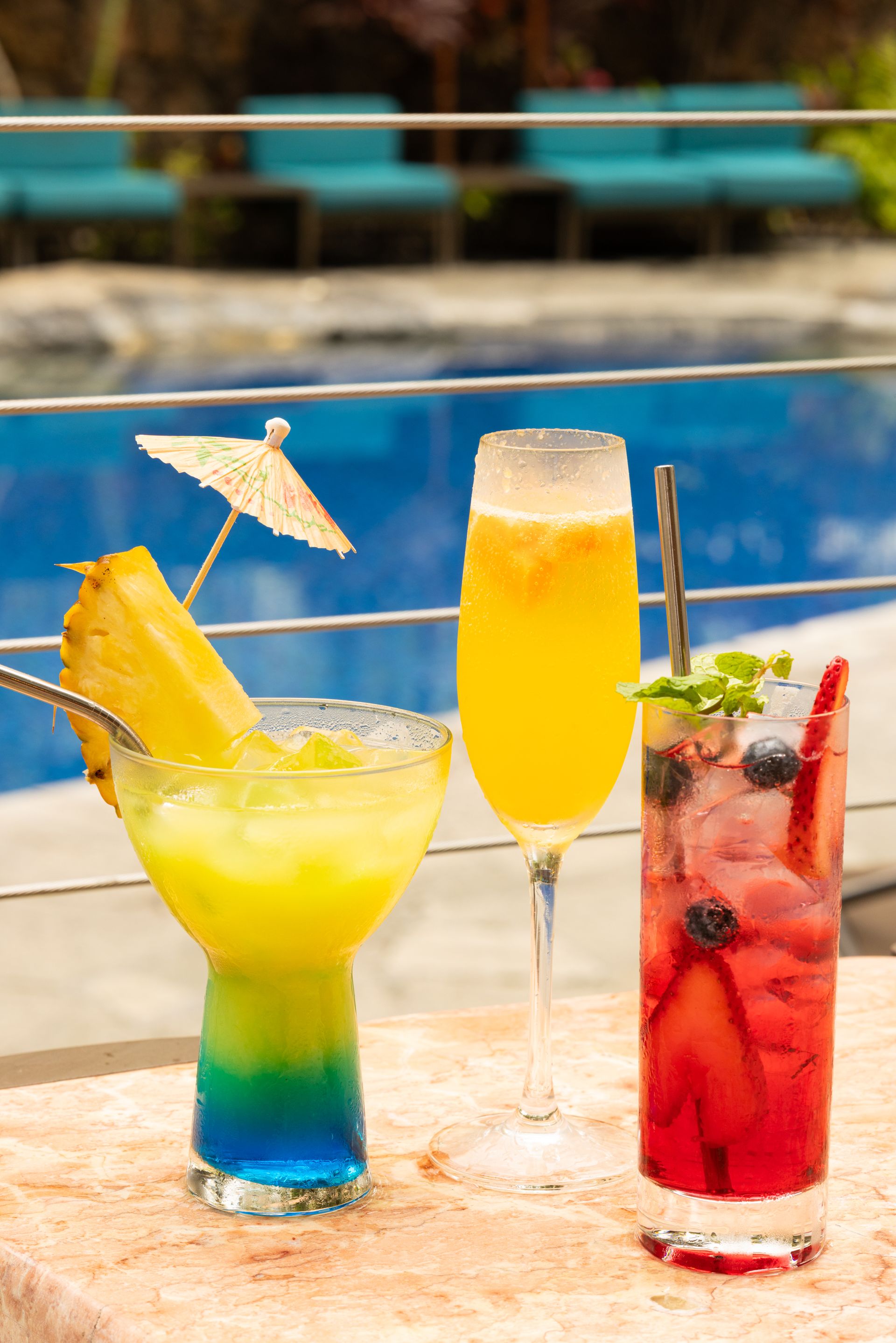 Peppermint Cafe & Pool Bar | Zetton, Inc