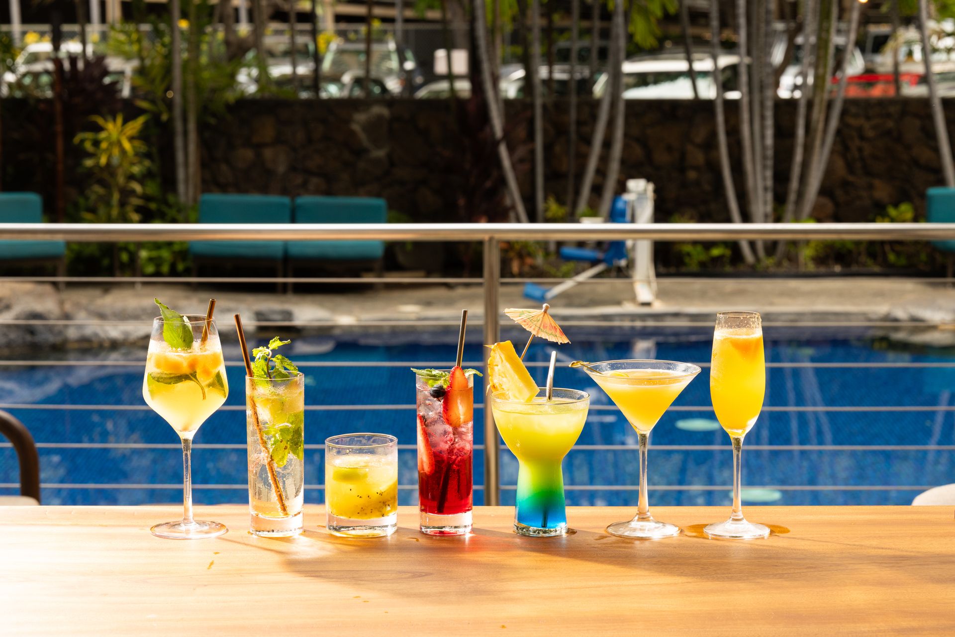 Peppermint Cafe & Pool Bar | Zetton, Inc