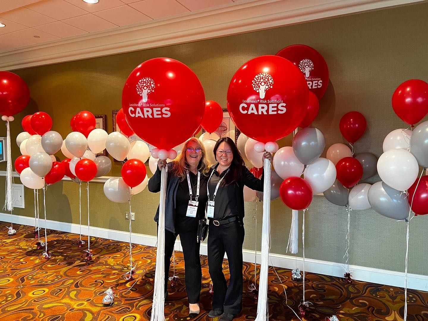 Employee Events | LaMarvelous | Balloon Decor