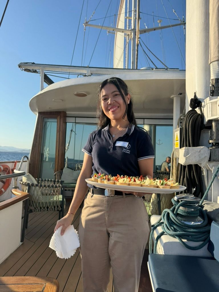 EXPLORE THE AEGEAN SEA WITH VARIETY CRUISES