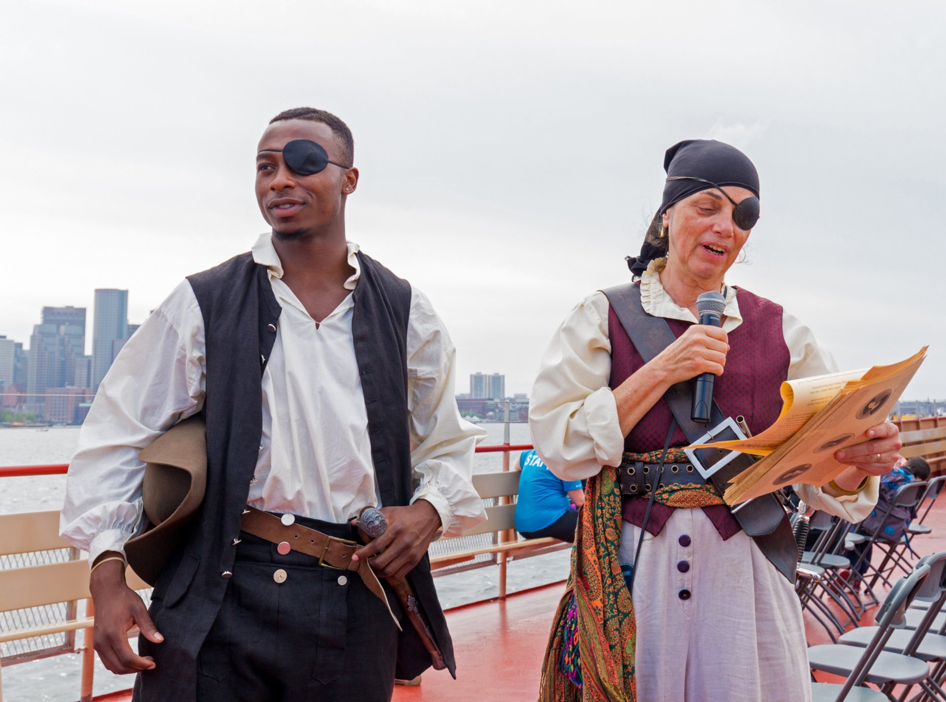 BostonHarbor.com What To Do On Boston's Harbor & Waterfront.