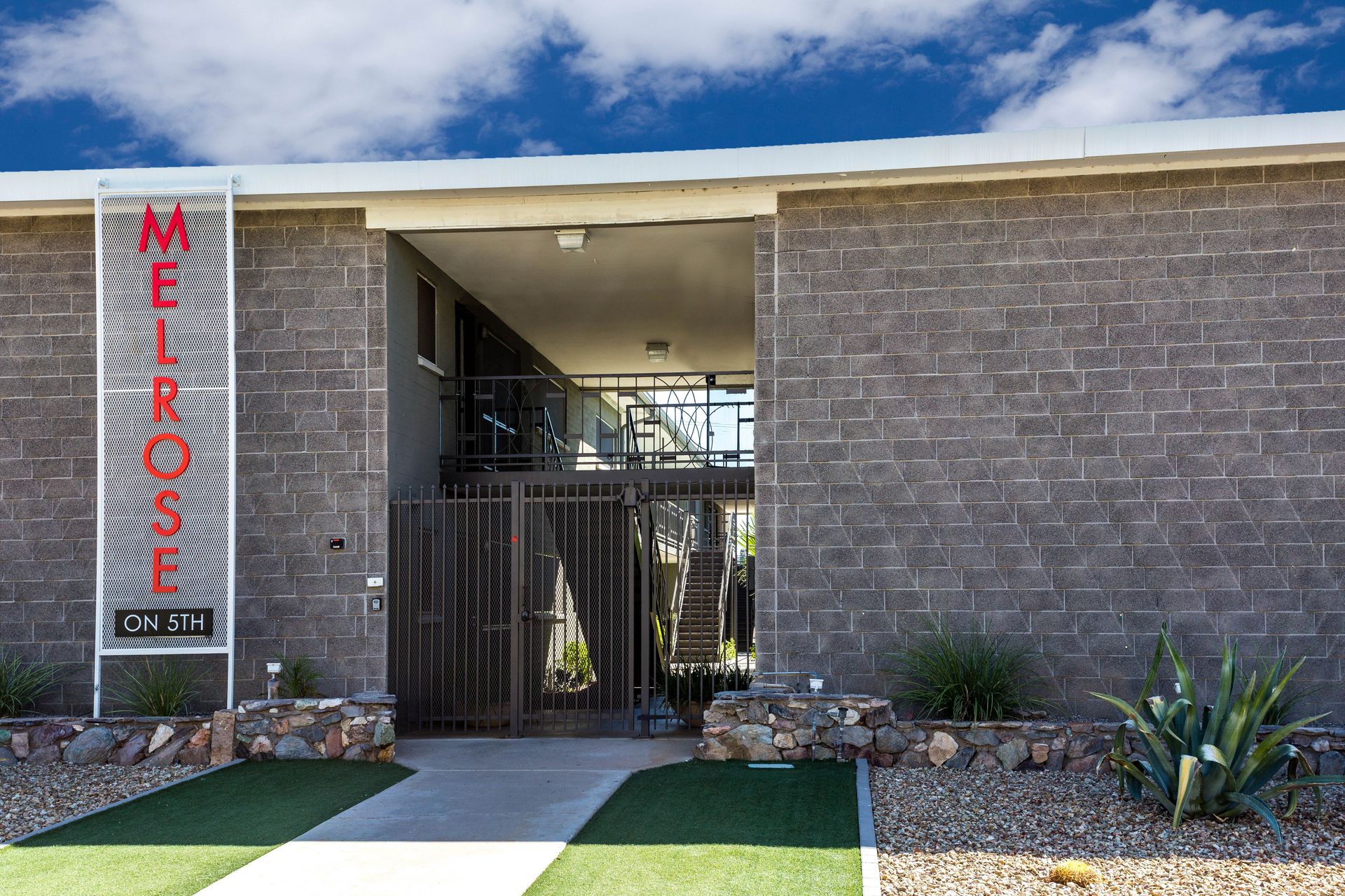 Exceptional Living Spaces: Melrose On 5th Apartments