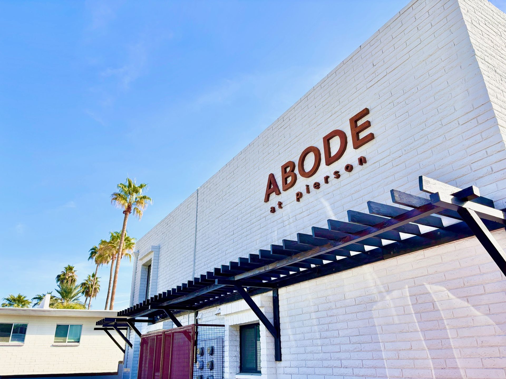 Modern Apartment Rentals In The Melrose District