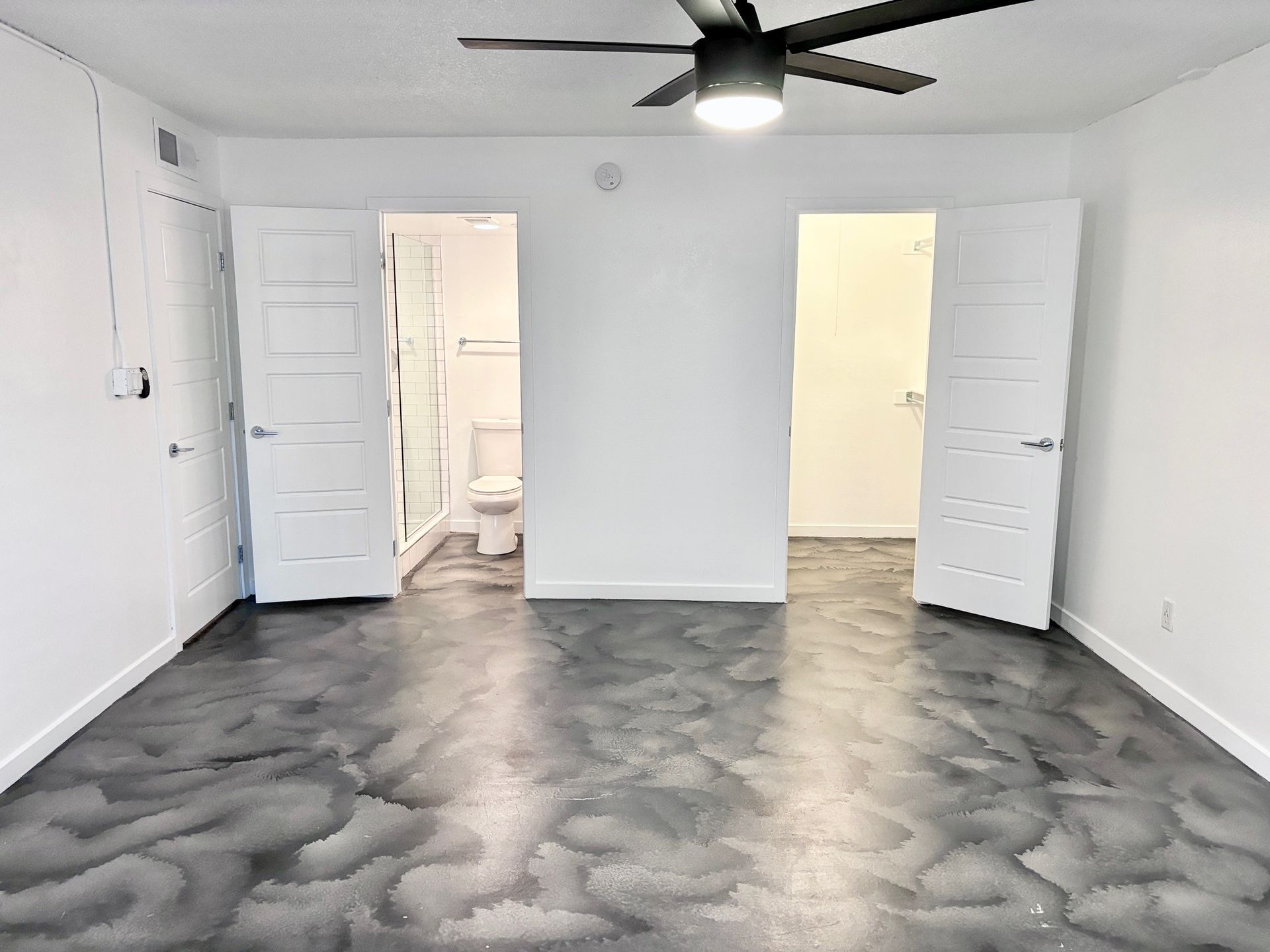 Living with Courtyard Charm At Arcadia Palms - Apartments For Rent