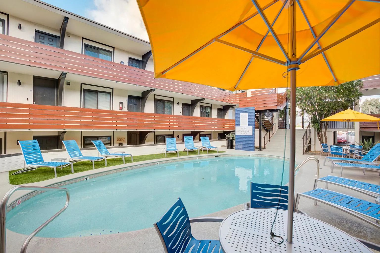 Loft Living In The Heart Of Tempe: Apache Lofts