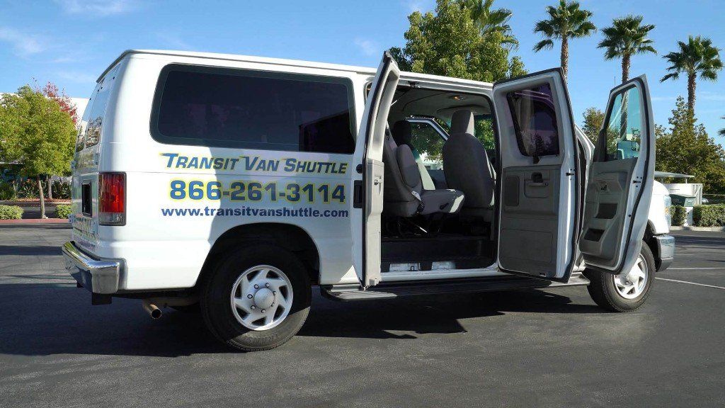 Airport Shuttle Transportation Service Company | Corporate | Wedding