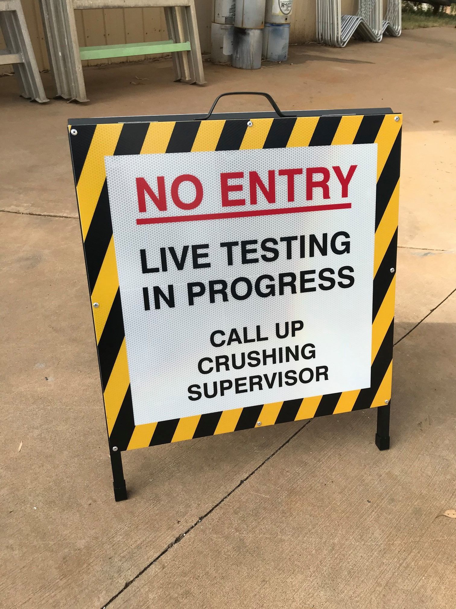 About Us | Mount Isa Signs