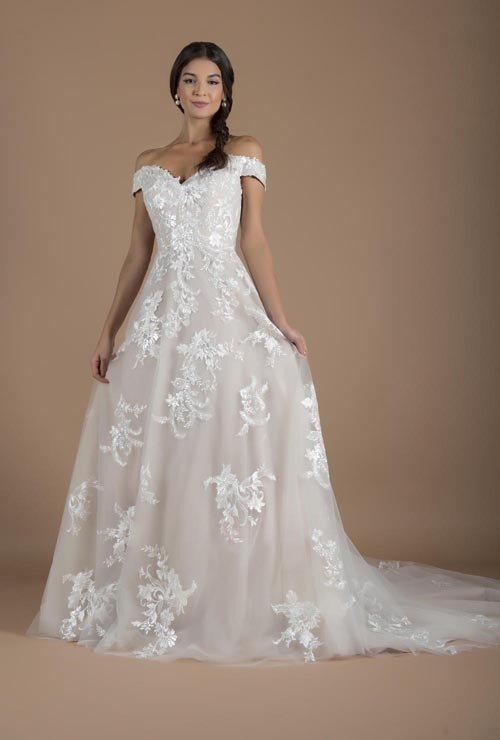 Kiss the Bride - For Stunning Wedding Gowns in Kent