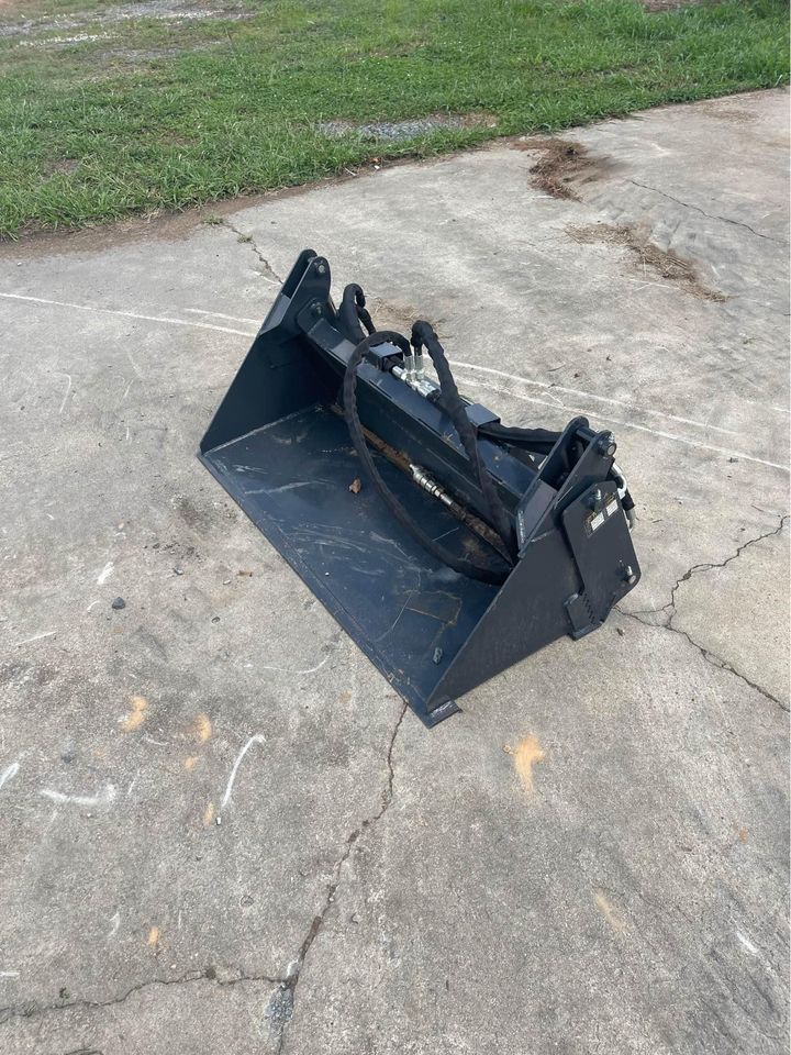 Mini 4-in-1 Combo Buckets