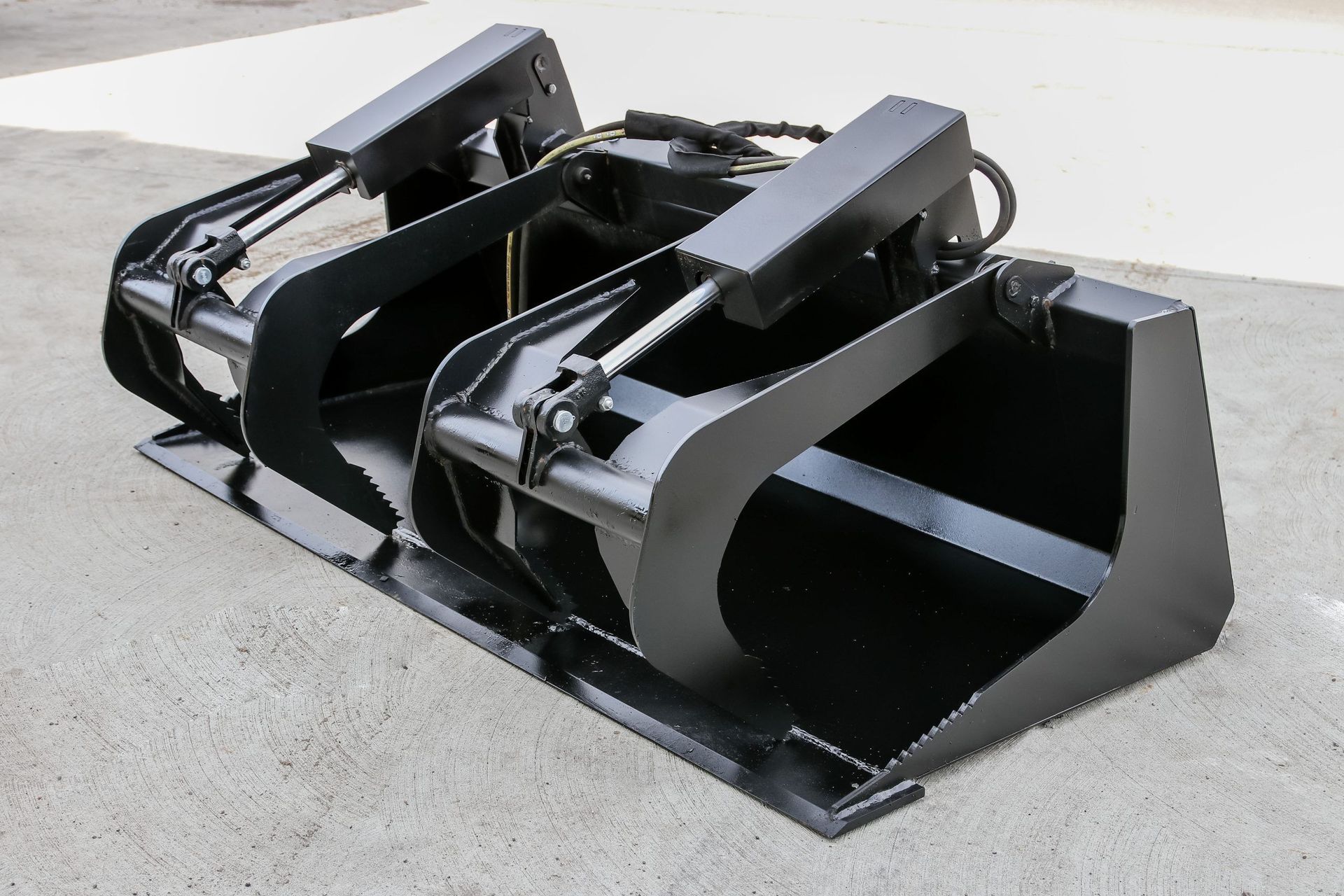 1-Ton Mini Excavator Attachments (Fits AGT QH12, H12, H13, VA13, H15, VA15)