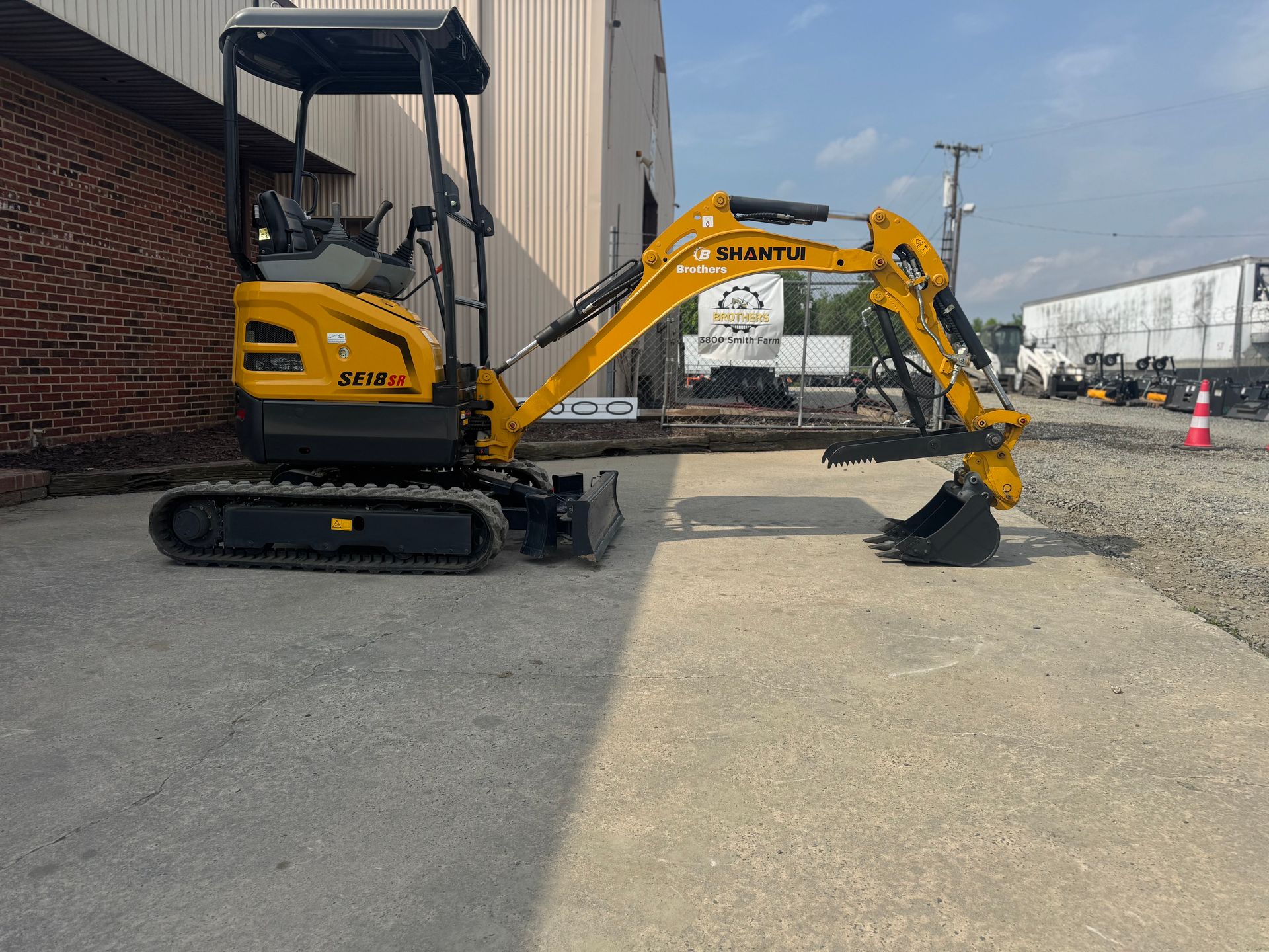 Mini Excavators | Brothers Equipment Sales