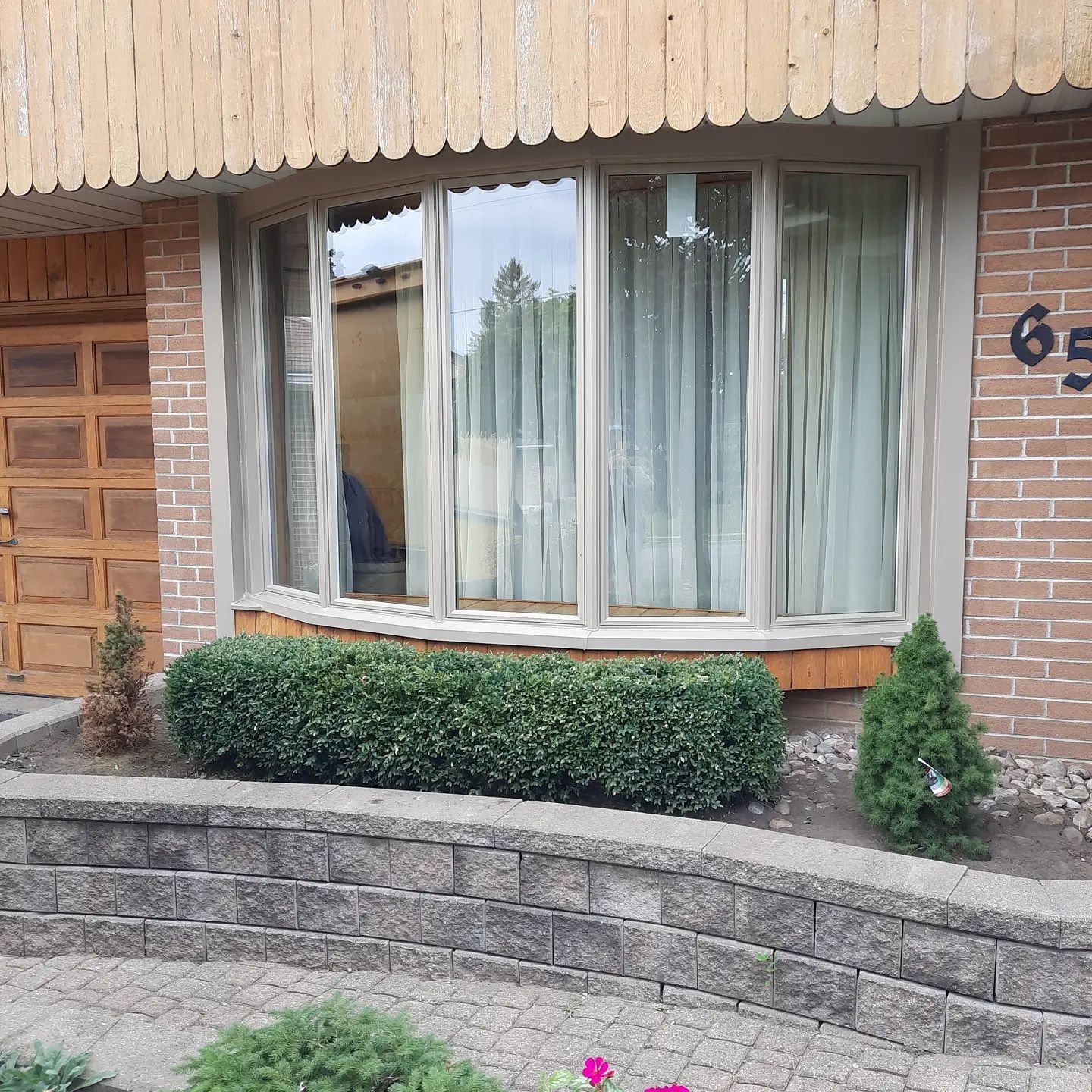 Home [www.royalwindowsanddoors.ca]