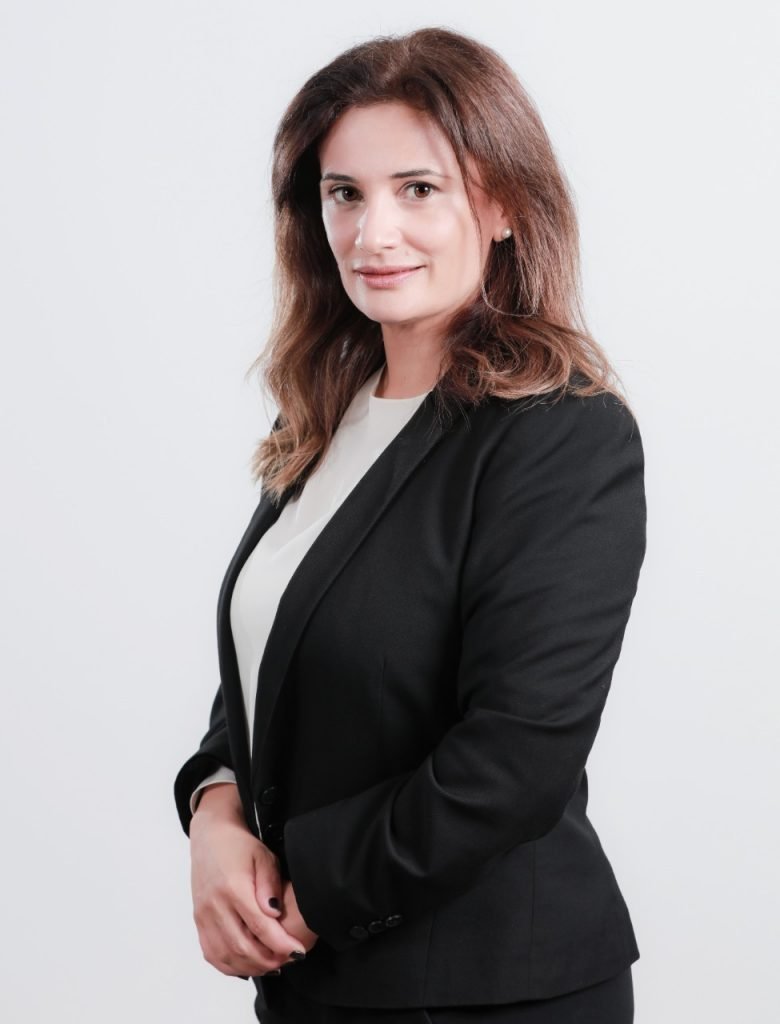 Law Firm & Lawyers in Dubai |Best Legal Consultants in UAE - The Firm Dubai