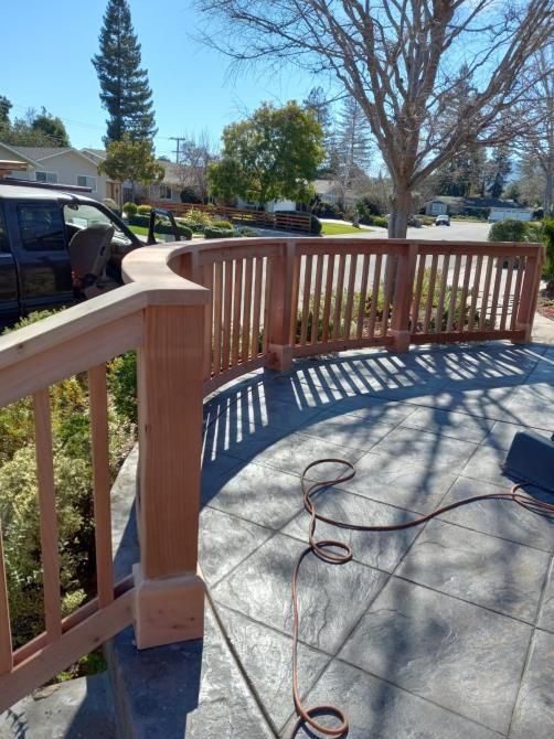 Aluminum Fence Installation | Finesse Fence Inc