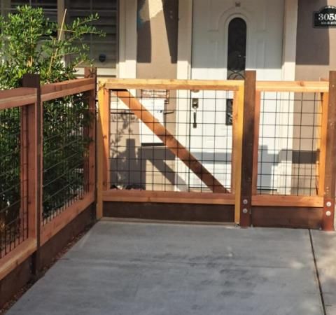 Custom Fences | Finesse Fence Inc