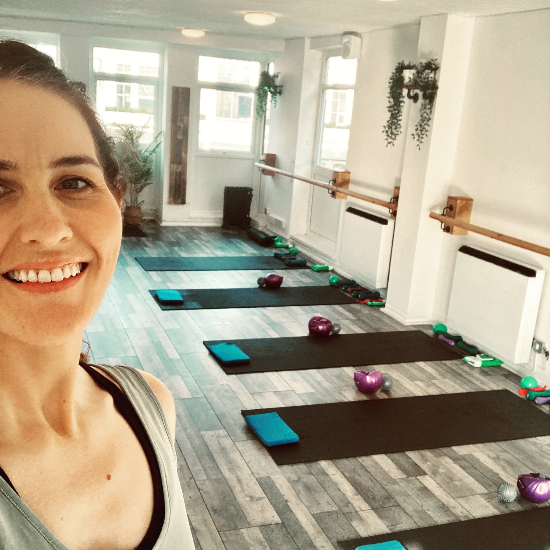 Pilates with Caroline comprises mat-based Pilates exercises.