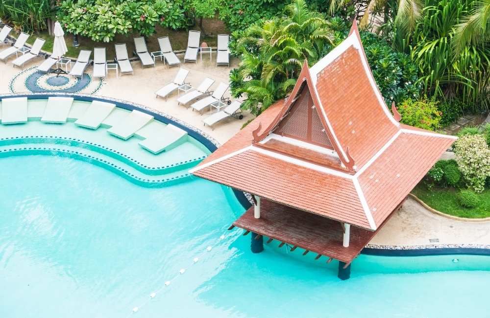 5 Multi-level Pool Deck Ideas