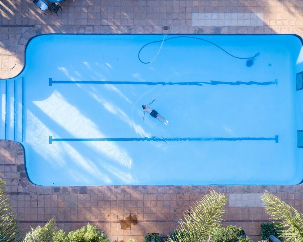 How to Quickly Repair Inground Pool Cracks