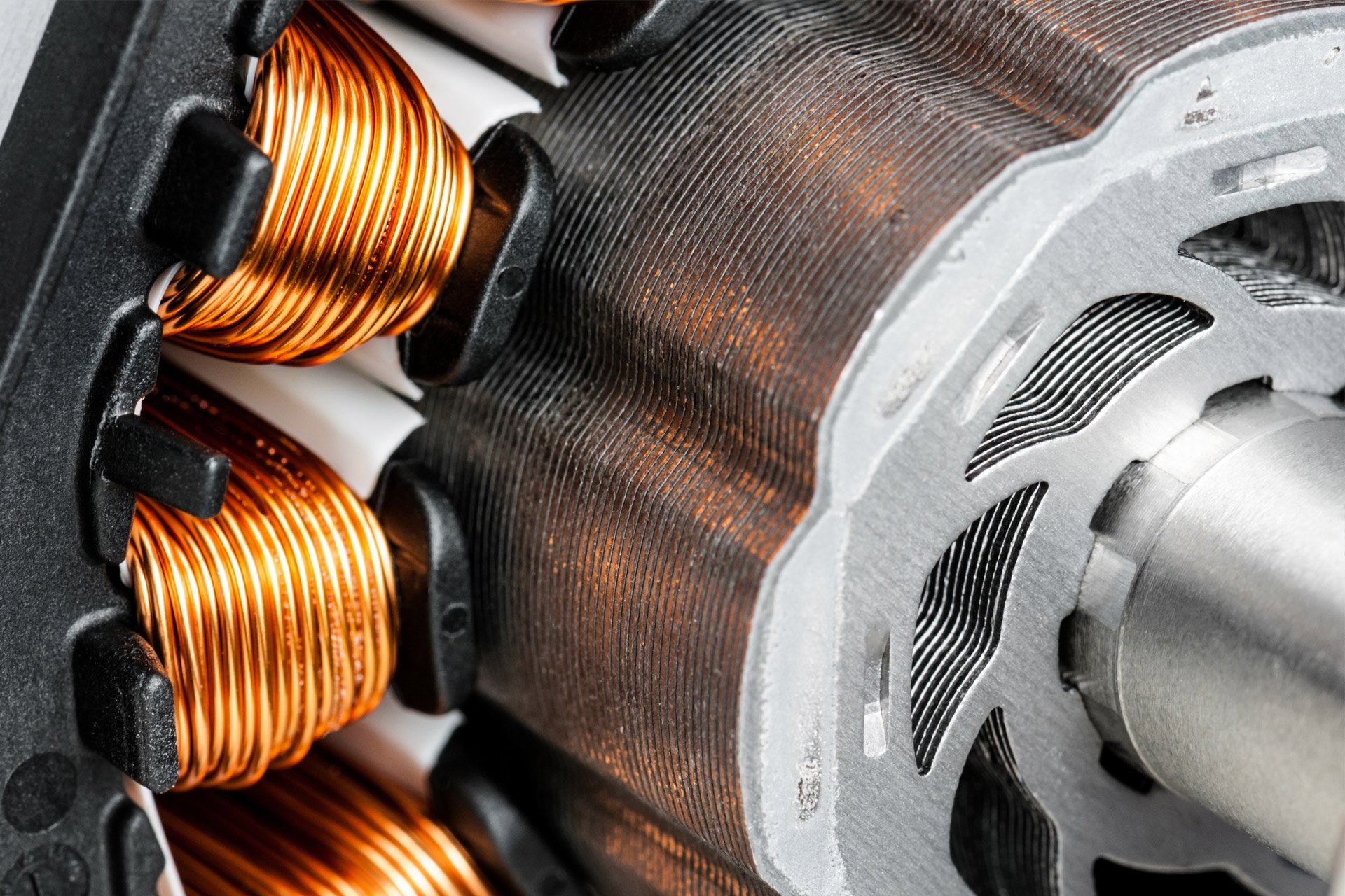 Produzione di motori elettrici speciali | Milano | G. Torti