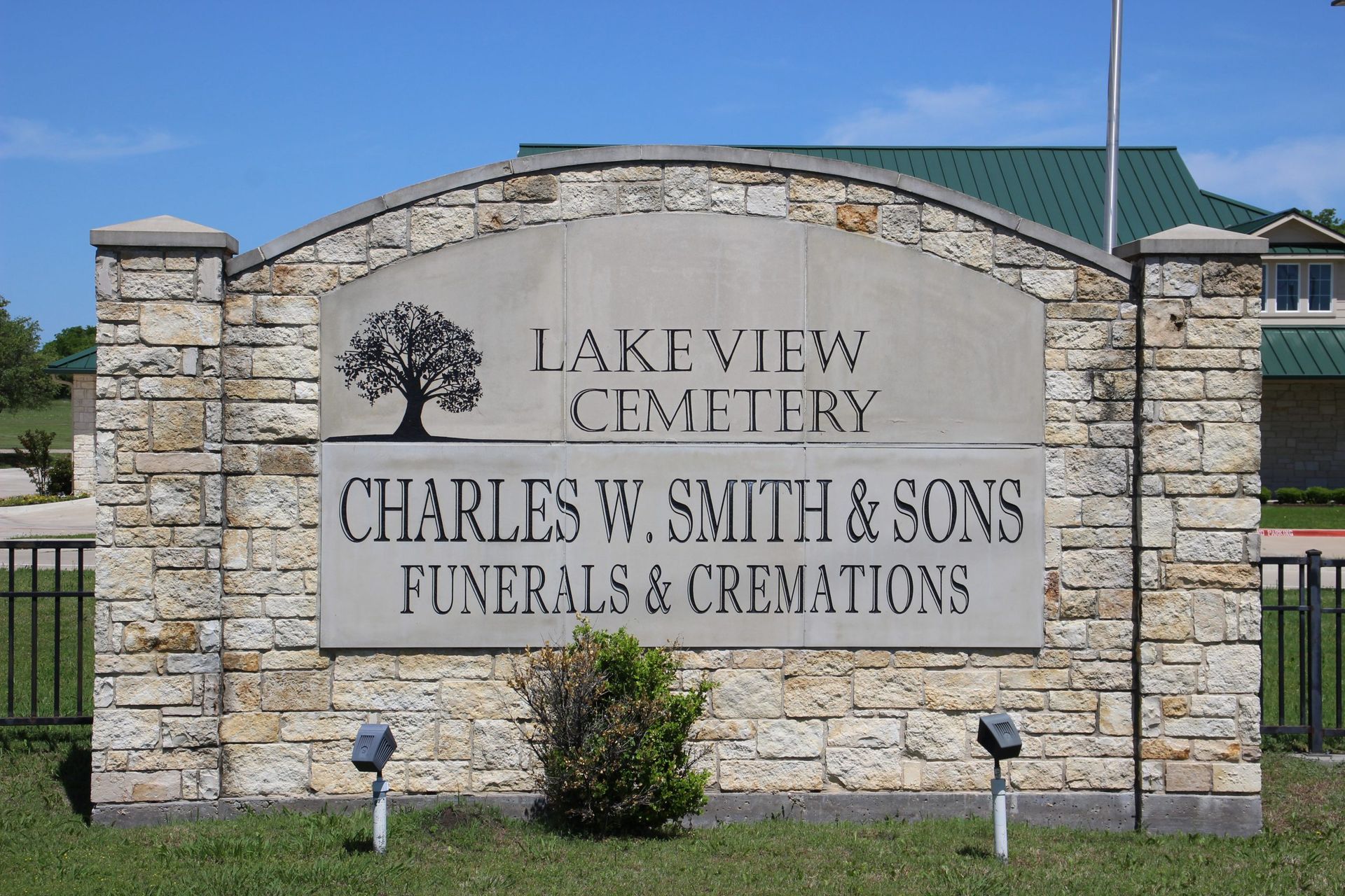 Lavon | Charles W. Smith & Sons Funeral Home