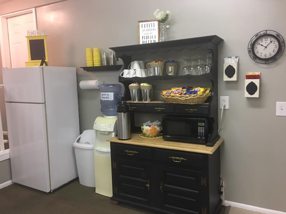 Dining | Cropping Daze Retreat