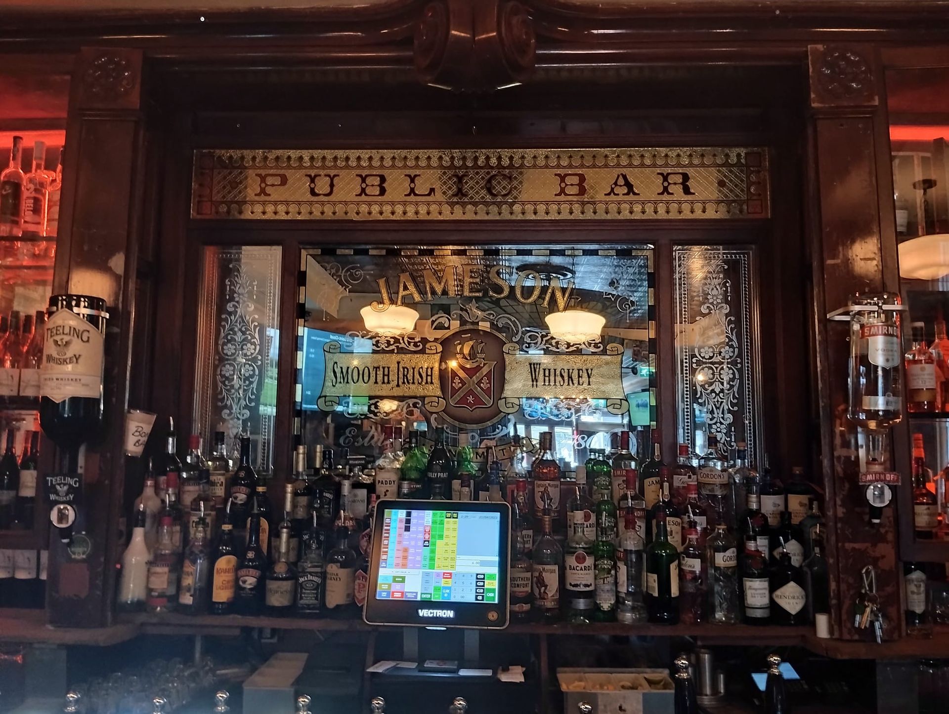 Peadar Kearneys Irish Pub