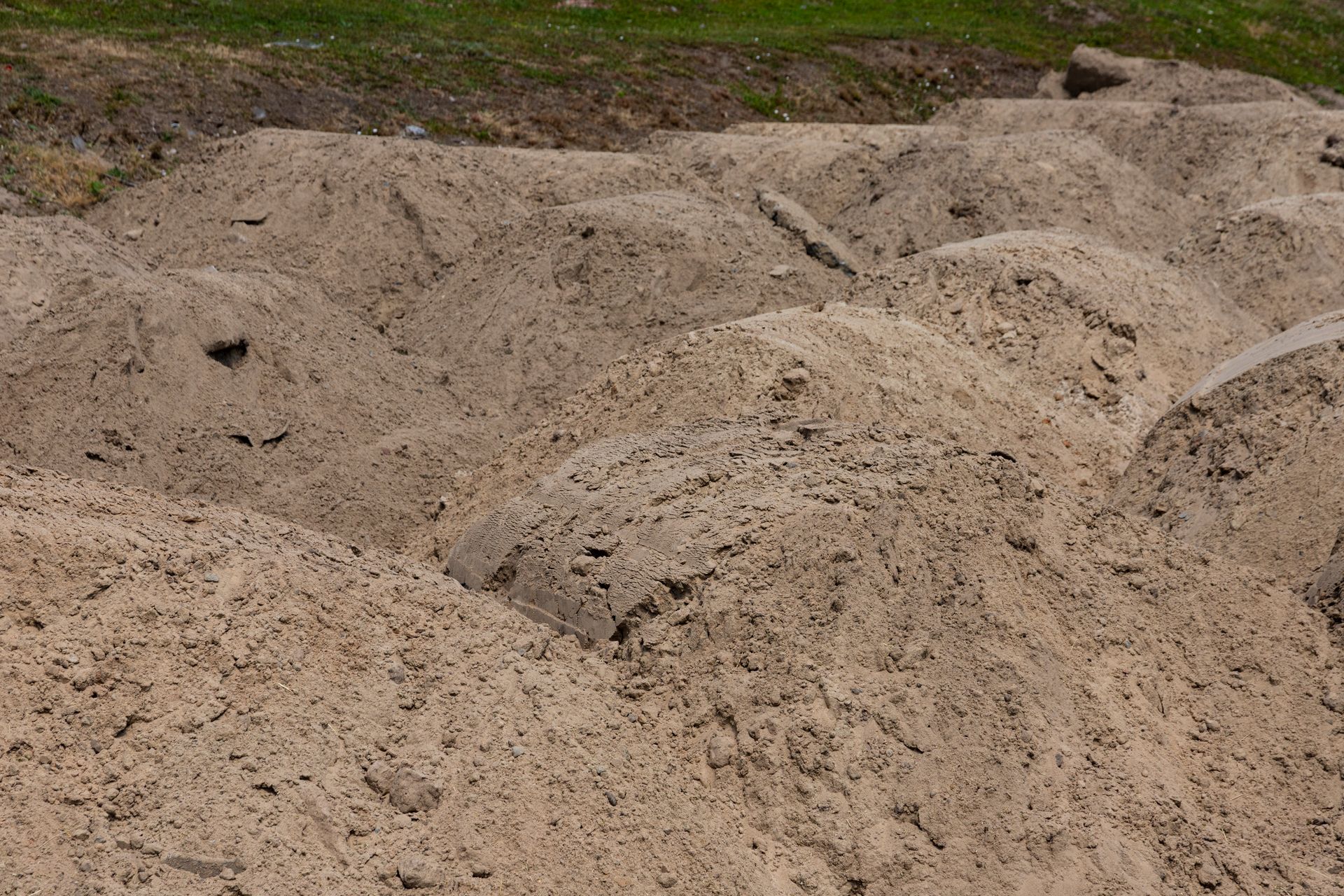 Free Fill Soil and Backfill | Vancouver, BC | Bin There Disposal Services