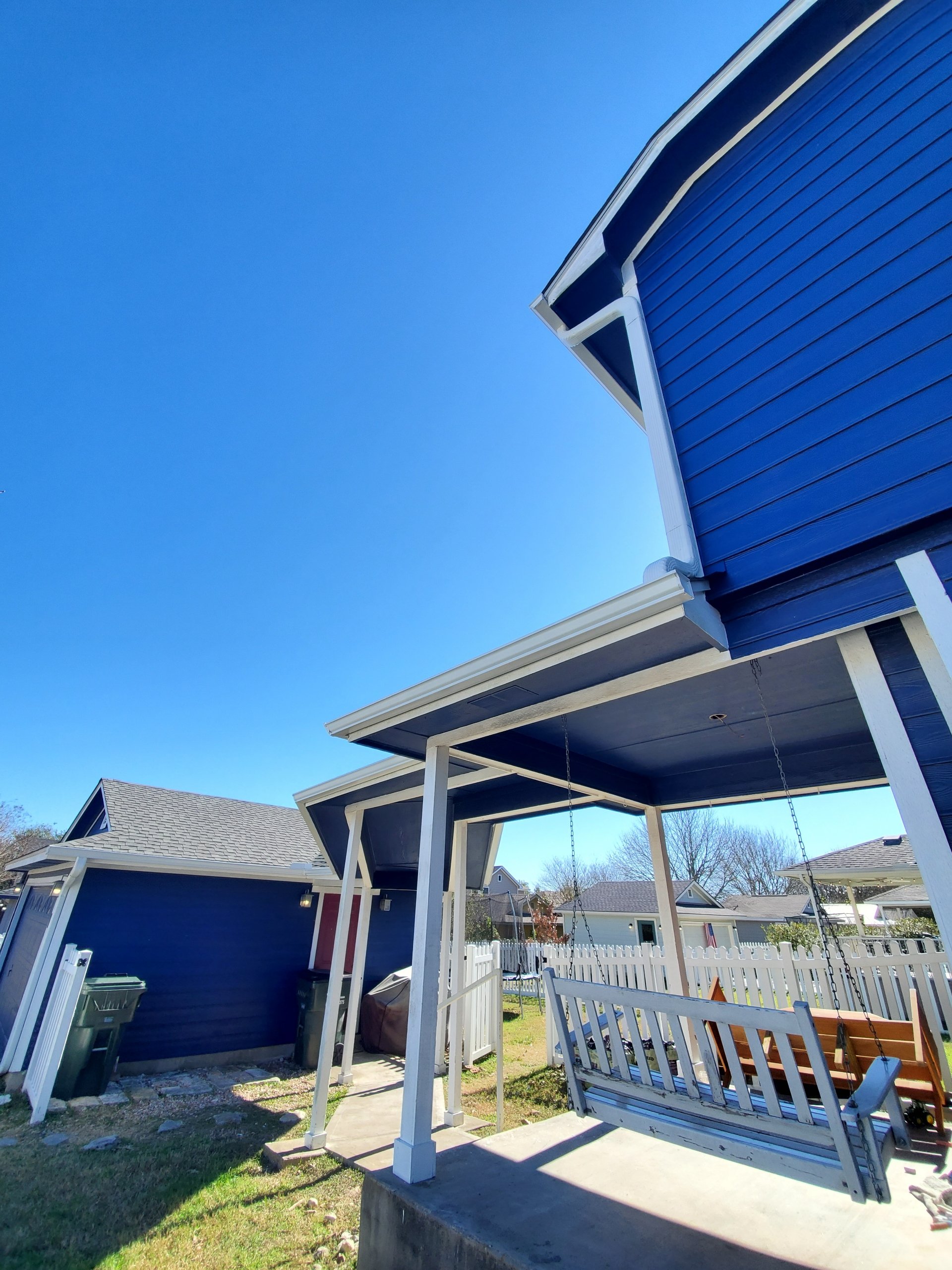 Choosing the Right Rain Gutter Company in Texas